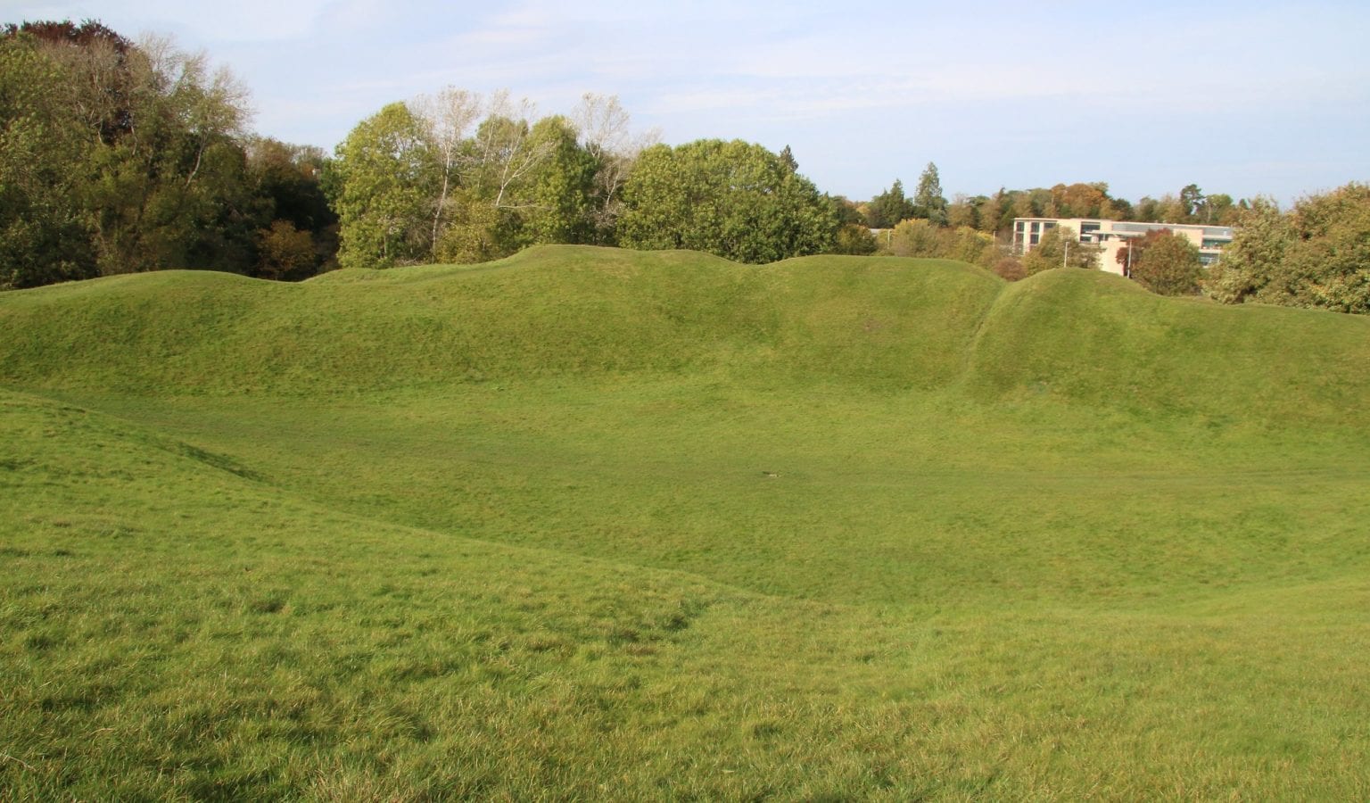 10 Roman Amphitheatres in Britain