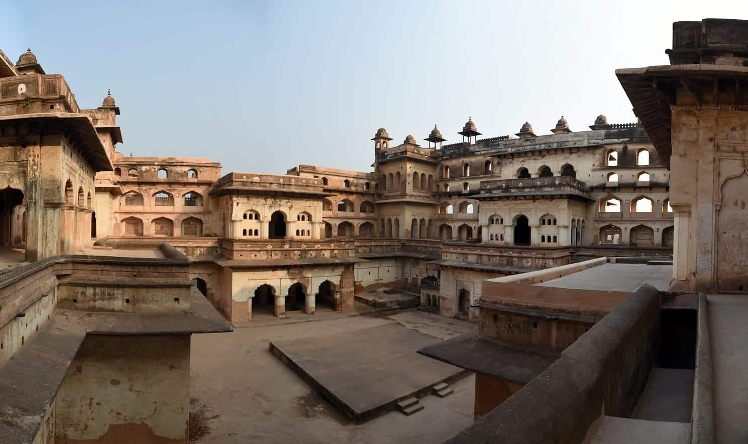 15 Historic Forts From India