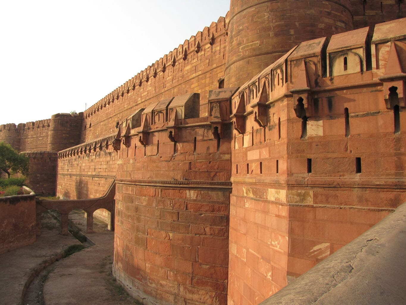 15 Historic Forts From India