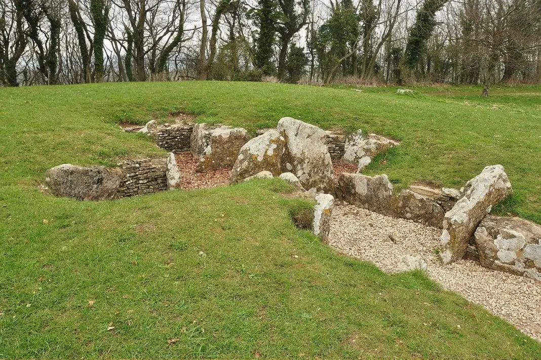 Ancient Long Barrows in England