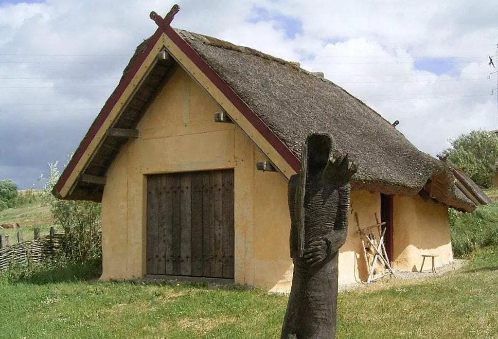 Viking homes were stranger than fiction: portals to the dead, magical ...