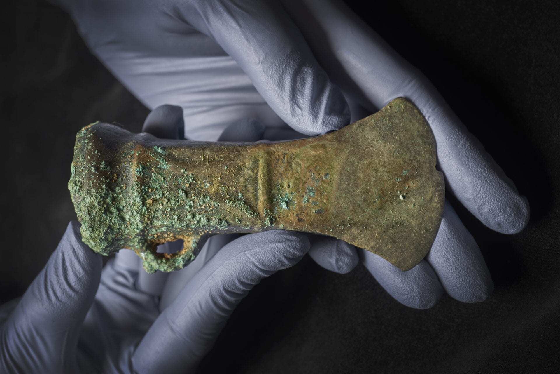 The largest ever Bronze Age hoard in London has been discovered