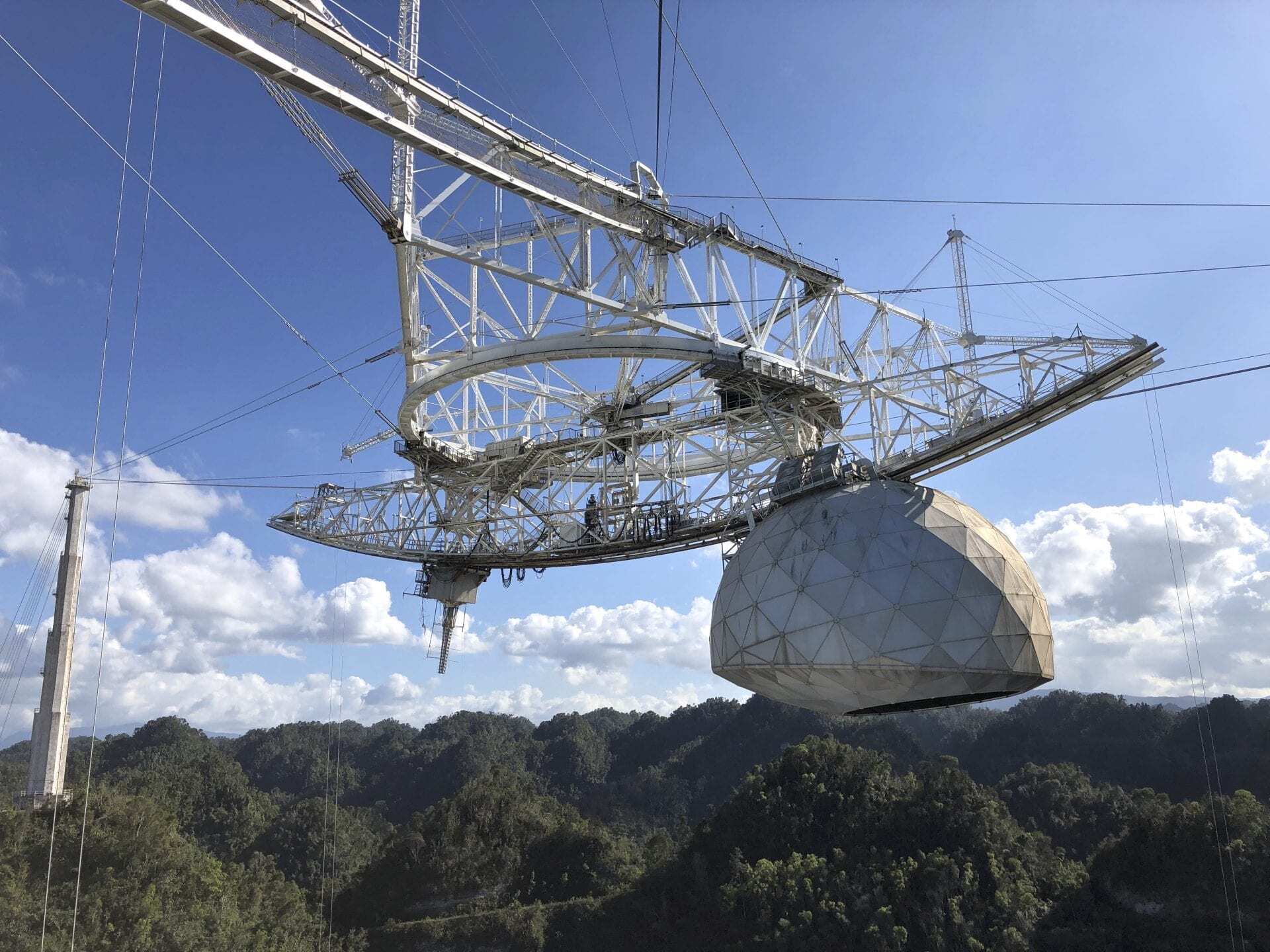 Researchers monitor near-Earth asteroid