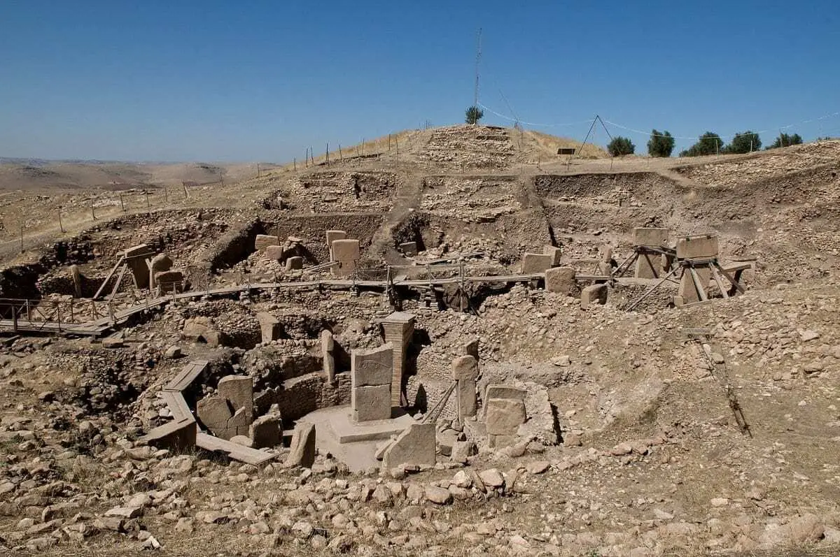 Göbekli Tepe's construction 11,500 years ago was guided by geometry