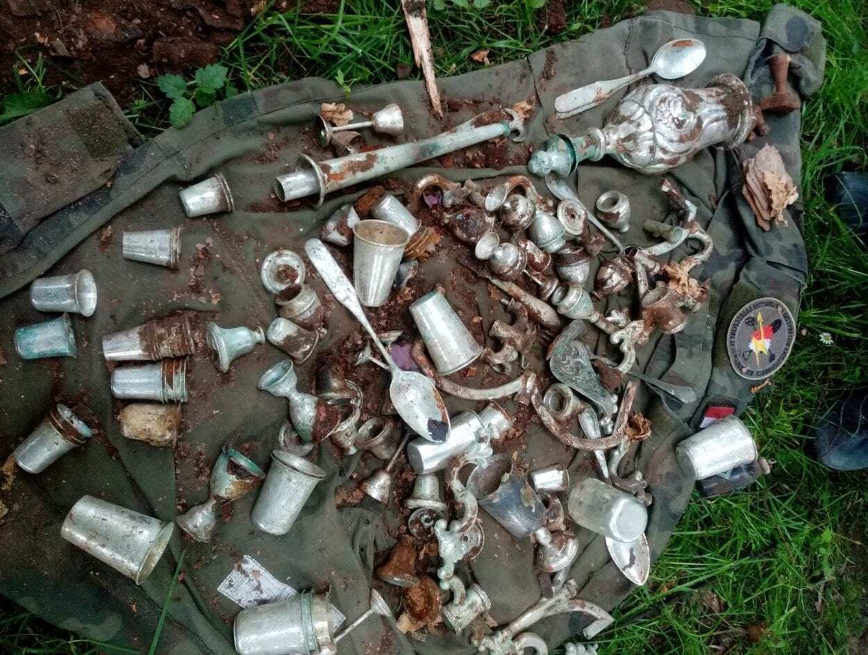 Silver Treasure Found in Chest at Castle Occupied by Nazis