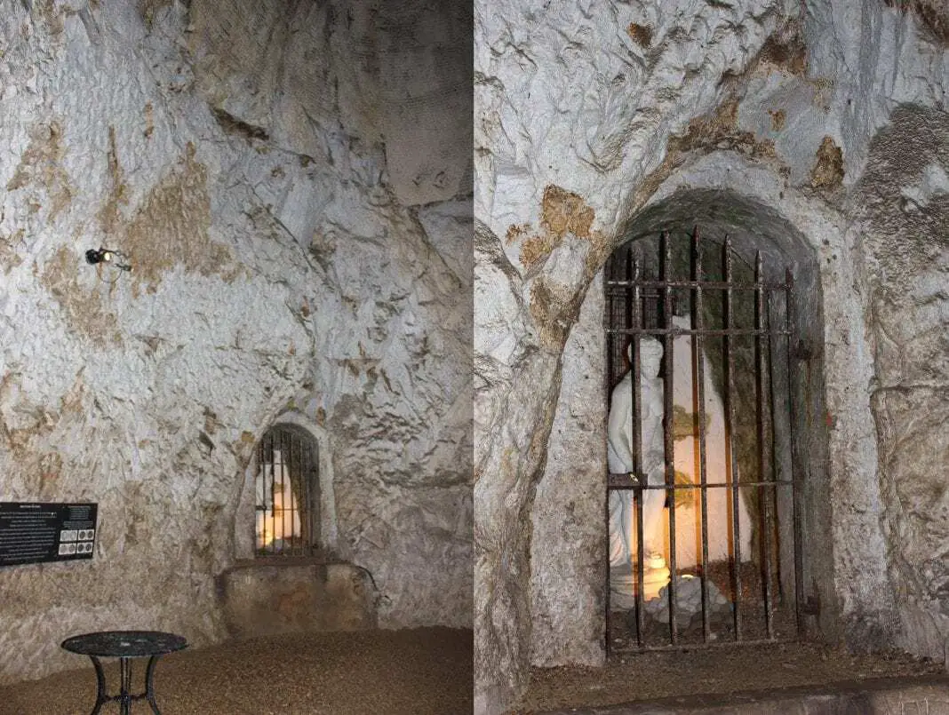 The Secret Hellfire Club