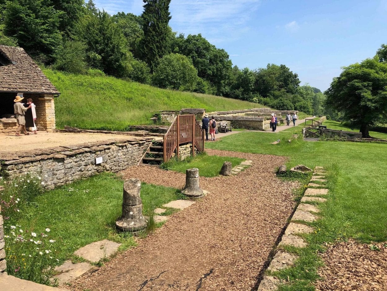 Archaeologists Find Britain’s Only 5th Century Roman Mosaic