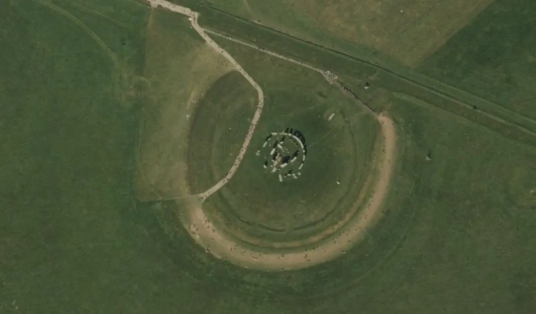 Exploring the Stonehenge Landscape