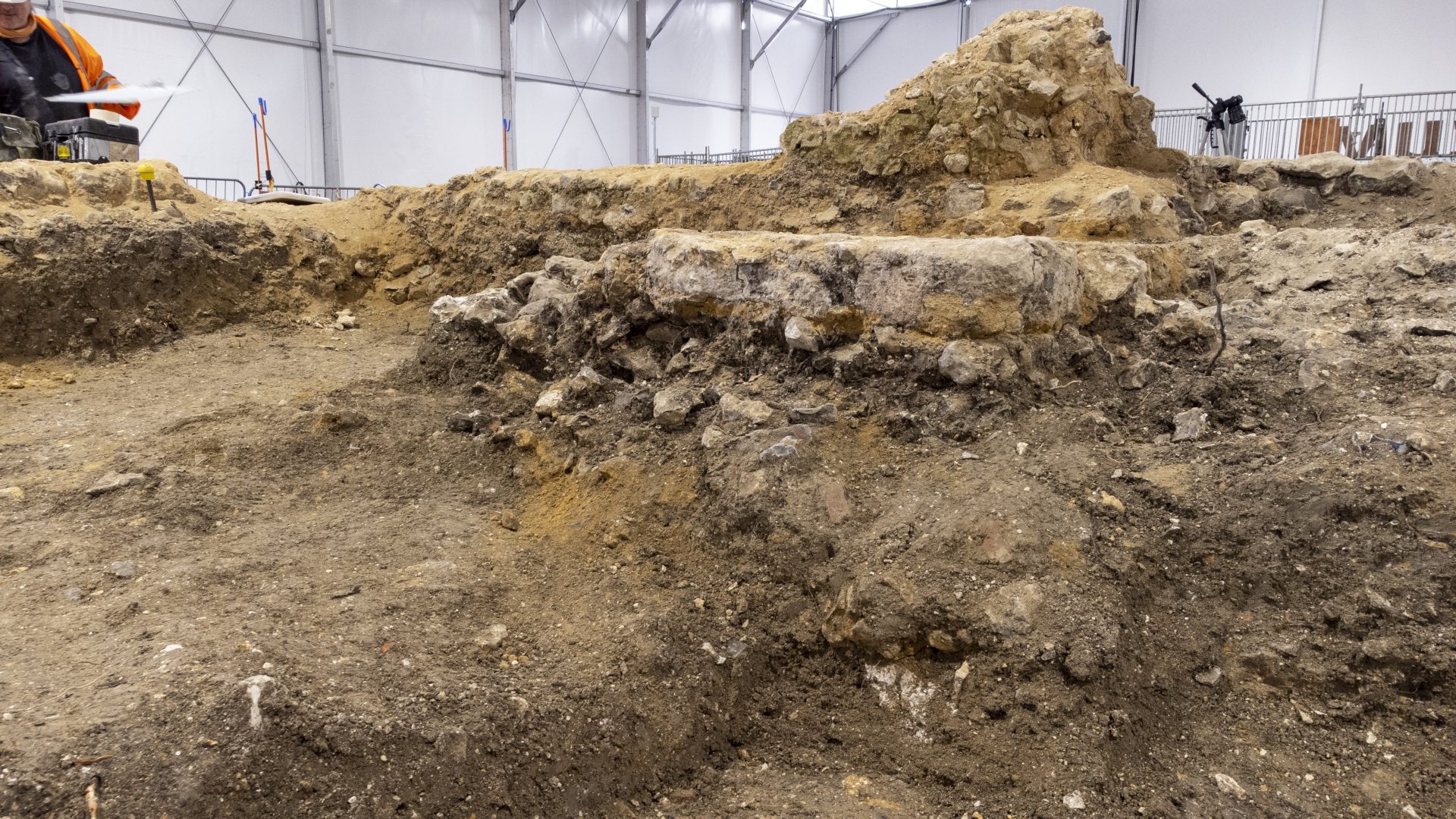 Archaeologists discover evidence of Anglo-Saxon church
