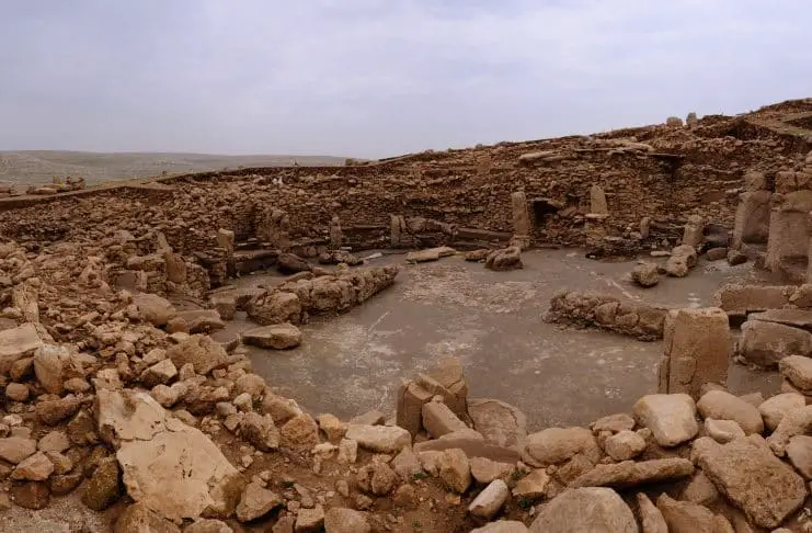 Karahan Tepe – The sister site to Göbekli Tepe - HeritageDaily ...