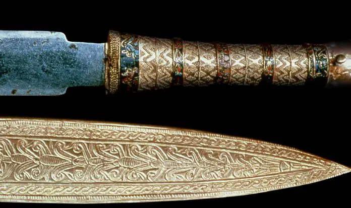 The mystery of Tutankhamun's meteoric iron dagger