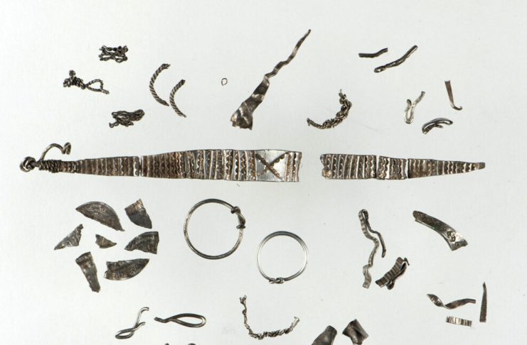 Viking Age treasure hoard found in Norway - HeritageDaily - Archaeology ...