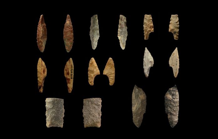 Evidence of prehistoric glue used 20,000-years-ago during the ...