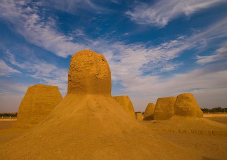 The Pyramid Tombs of Libya