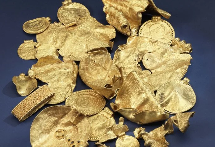 Roman gold hoard suggests Nordic connection to network of European elite