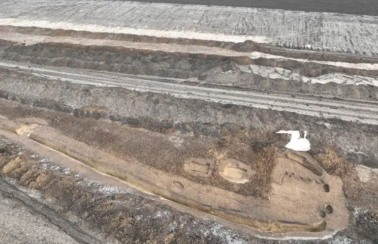 Archaeologists discover giant monumental structure