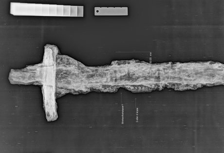 Rare Viking sword found in Sudal