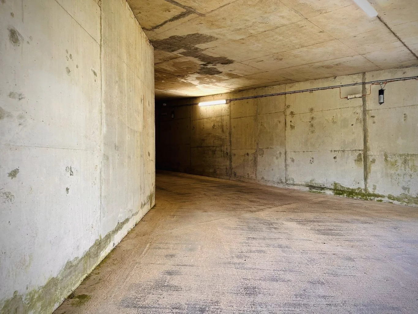 Inside “Magic Mountain” – The secret Cold War bunker