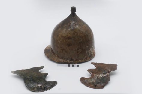 Intact Roman helmet from First Punic War discovered